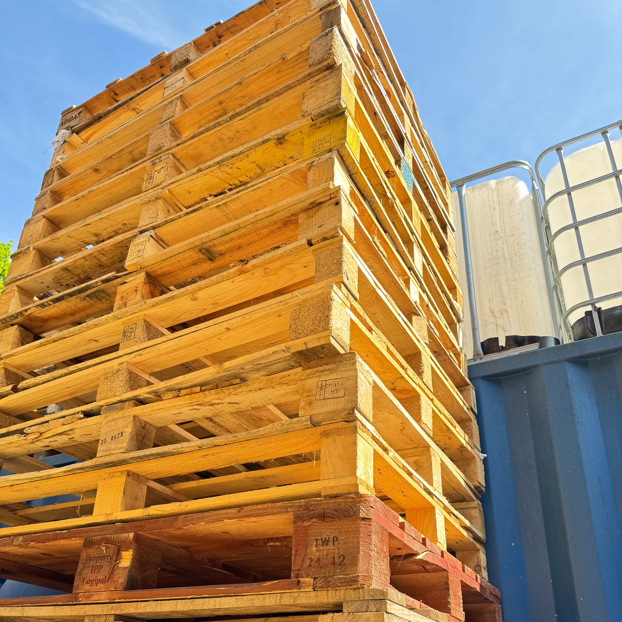 Pallet and Barrel – Pallets, Barrels and IBC's